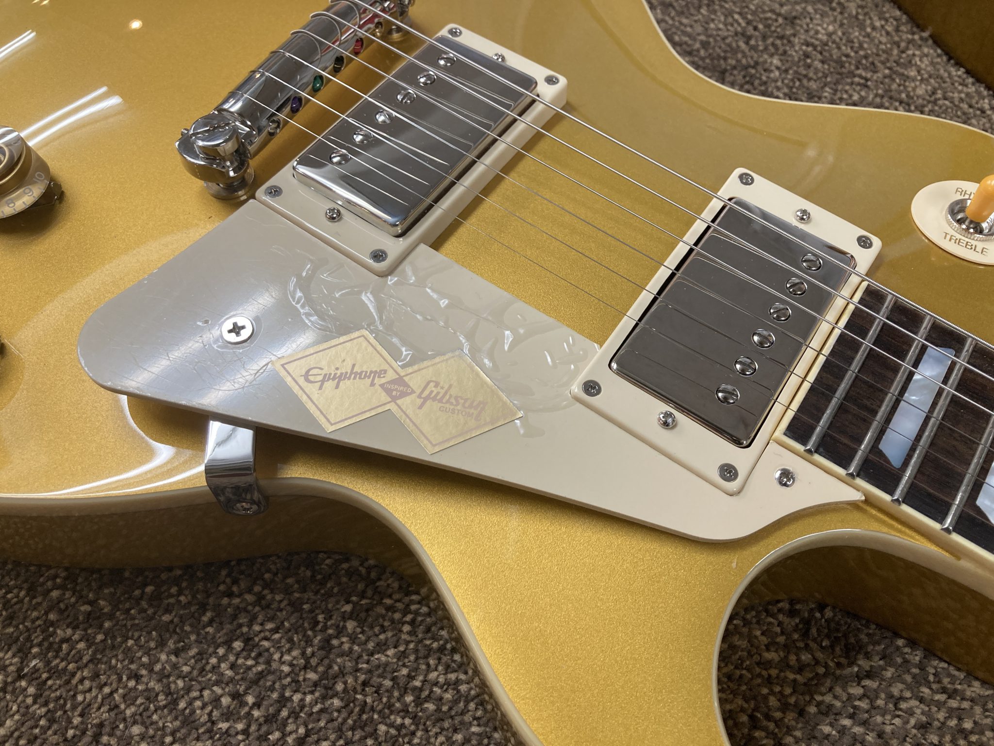 Epiphone “Inspired by Gibson Custom” Tak Matsumoto 1955 Les Paul ...